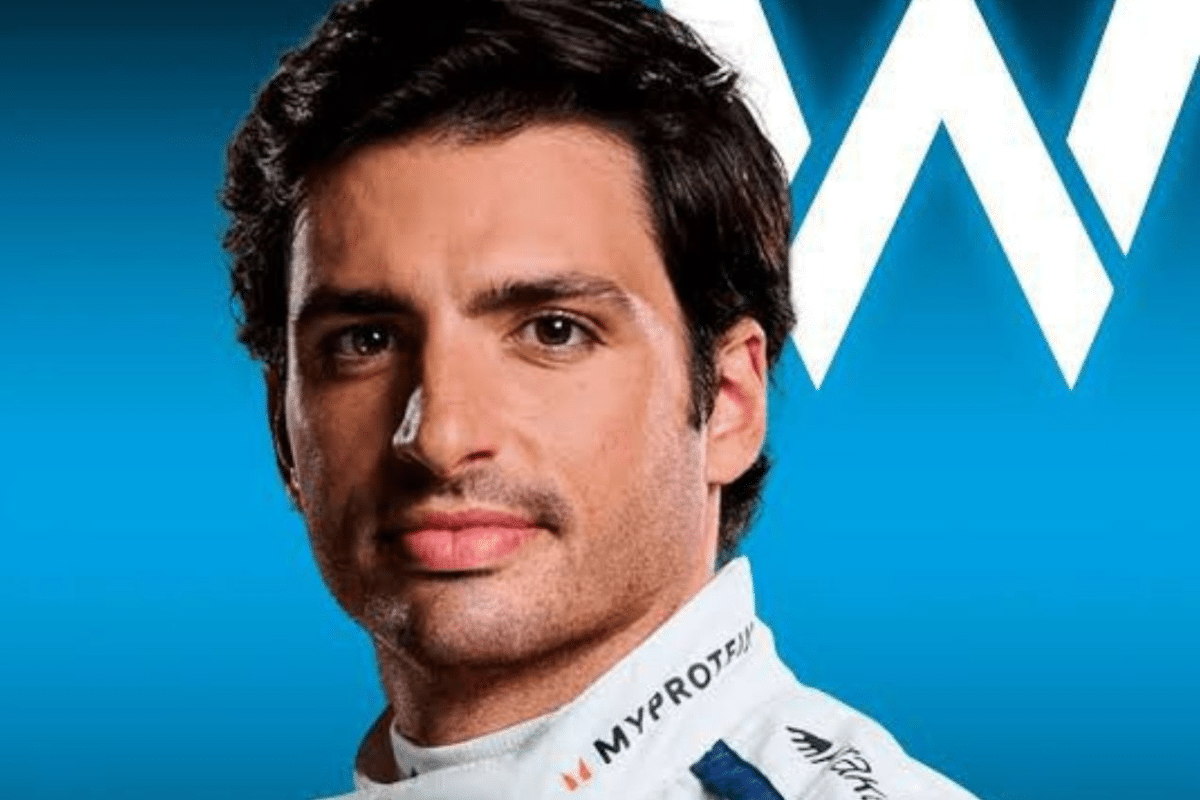 Carlos Sainz deve pilotar Ferrari em 2025, mesmo acertado com a Williams